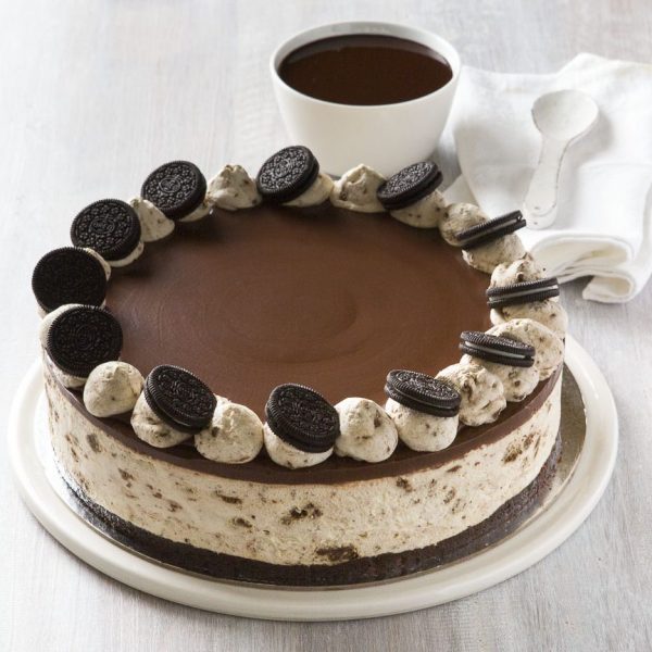 Large Cakes Archives - Ribbons and Bows Cakes