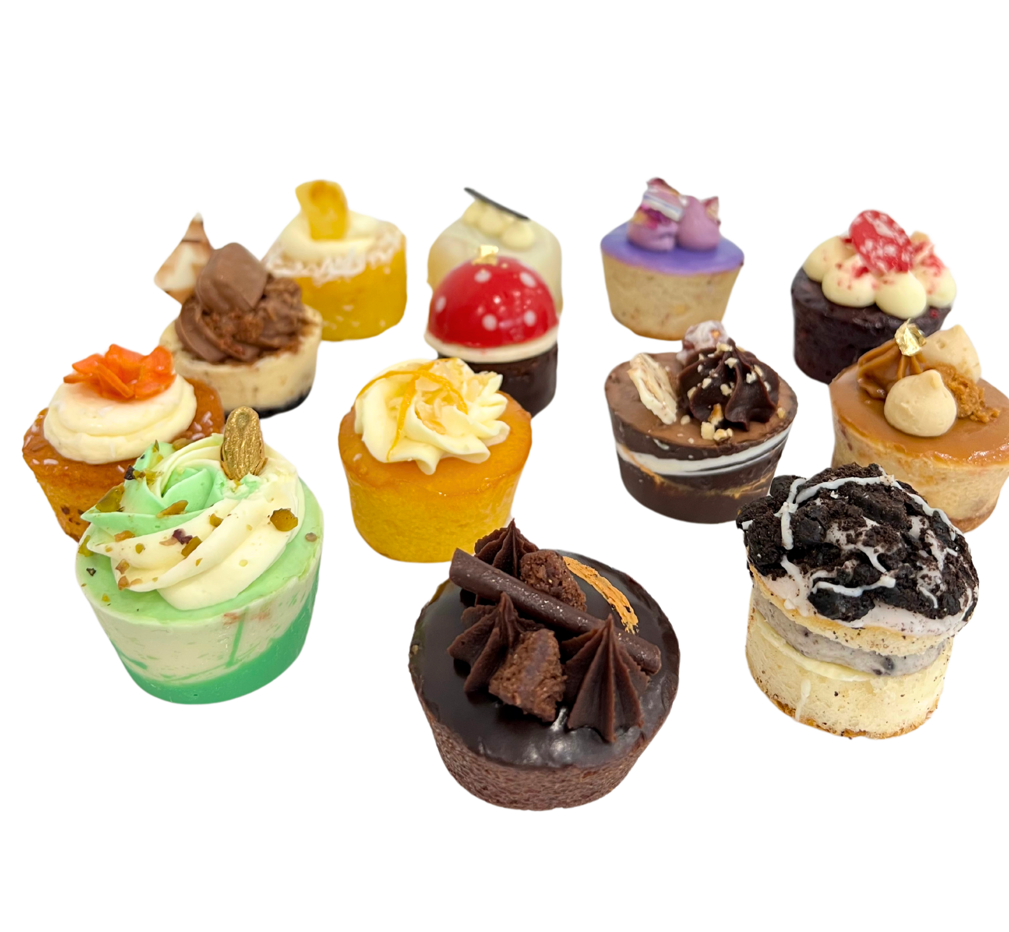 Petit Fours - Random Mix - Ribbons and Bows Cakes