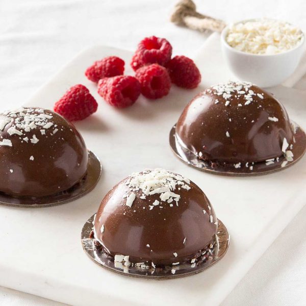 Individuals Archives - Ribbons and Bows Cakes