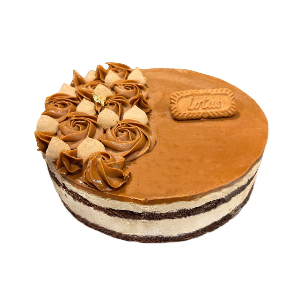 Vegan Biscoff Cake - Ribbons and Bows Cakes